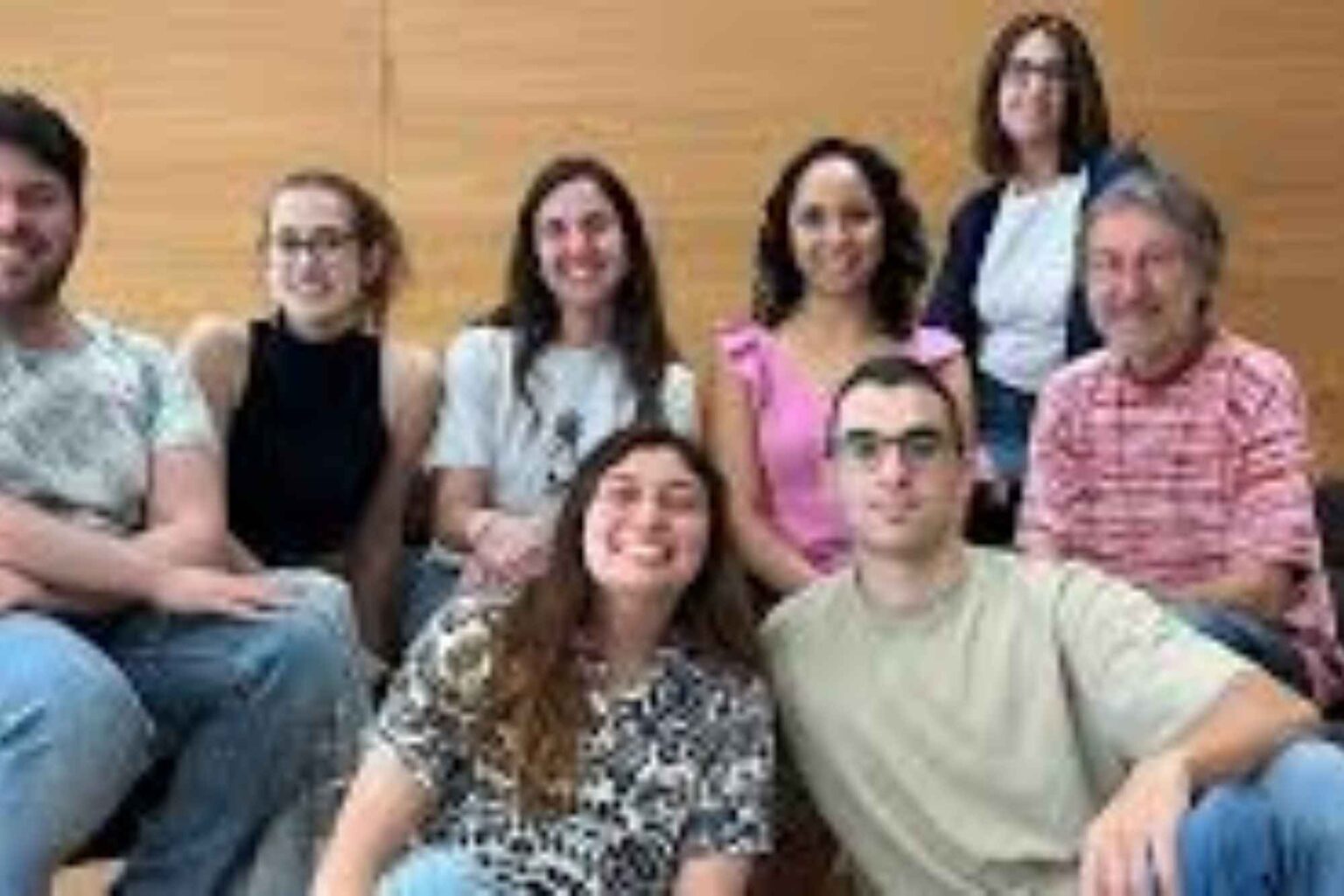 How the Colt Family documents their lifestyle in Australia